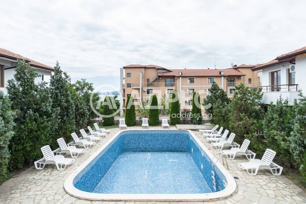 Къща/Вила в Бяла - код на имота: 660456